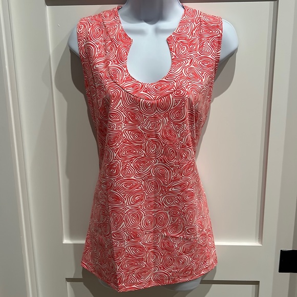 Katherine Way | Tops | Katherine Way Coral And White Sleeveless Top ...